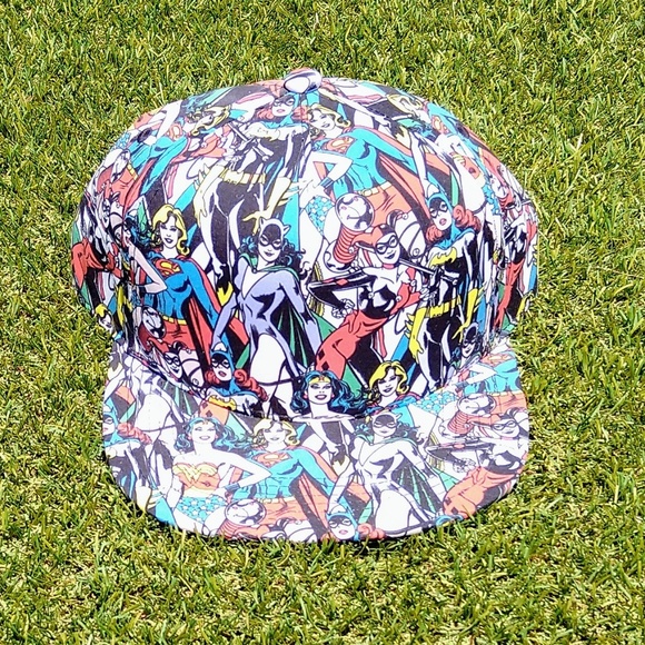 DC Comics | Accessories | Dc Comics Women Superhero Snapback Supergirl ...